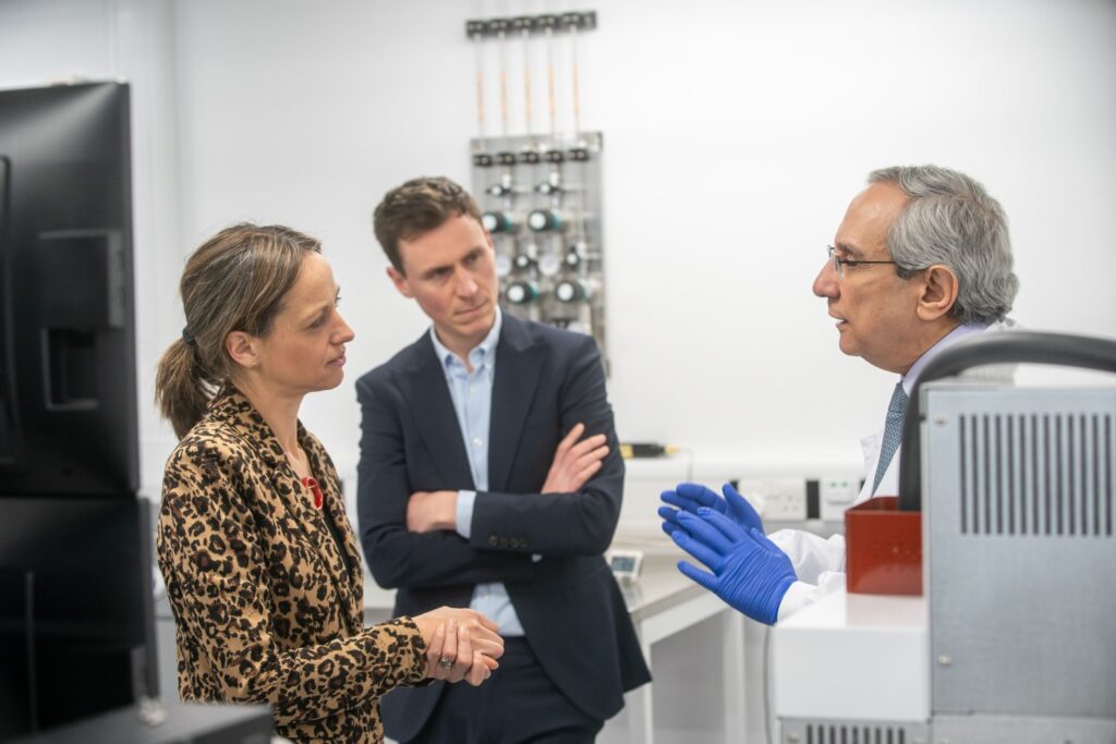 World-first pancreatic cancer breath test - Pancreatic Cancer UK